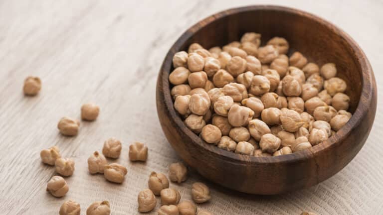 Chickpeas - Nutrition, Benefits and Tips - Be NutriSavvy